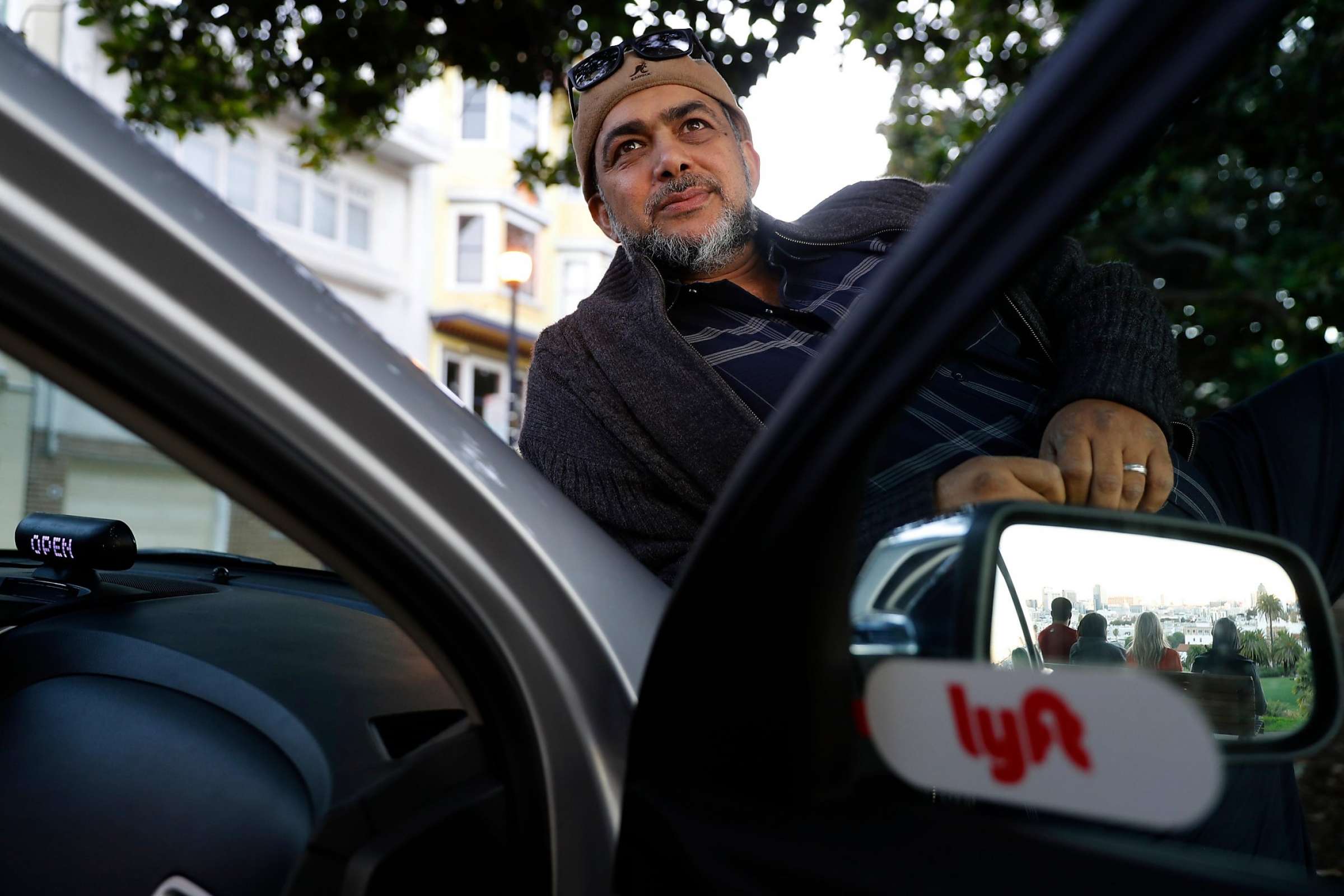 Season of Sharing helps struggling family with rent - Chronicle Season ...